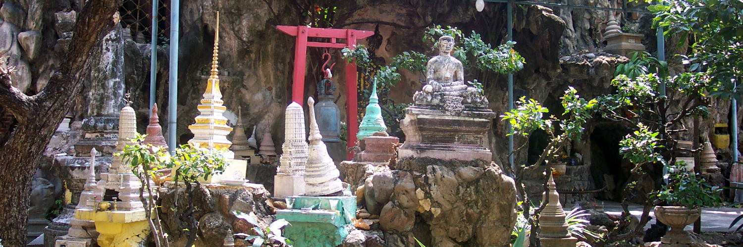 Wat Chakrawat | Bangkok for Visitors